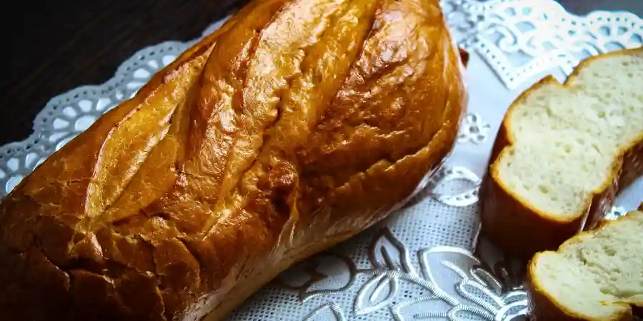 Definition & meaning of BREAD examples, synonyms & antonyms