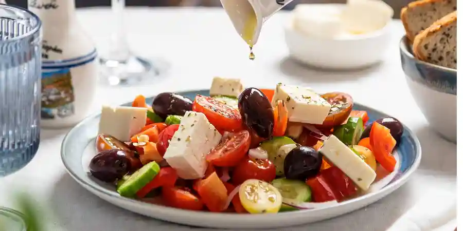 Definition & meaning of DRESSING examples, synonym & antonym