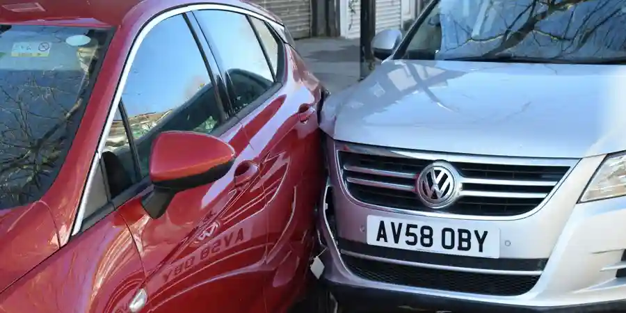 Definition of ACCIDENTAL example, synonym & antonym